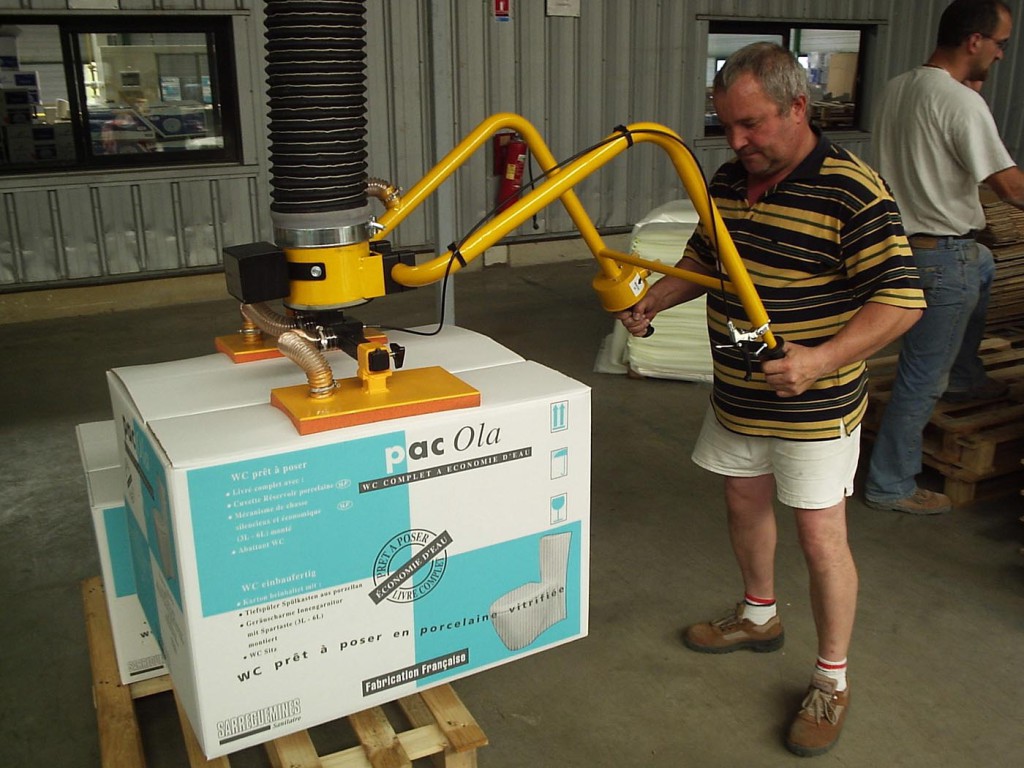 Manutention de cartons par aspiration - MANUPAC